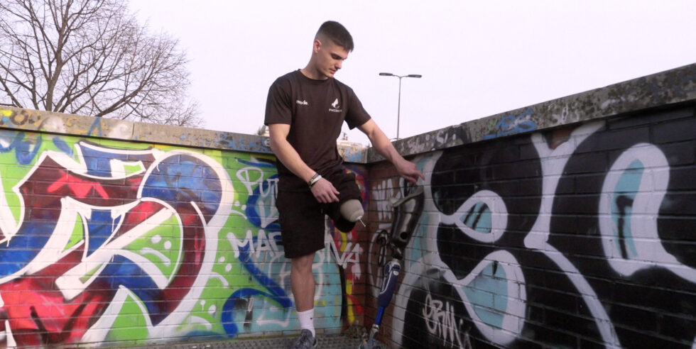 Ruben Roldan claims three more Guinness World Record titles – Pho3nix ...